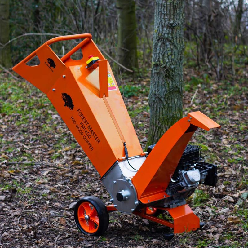 Forest Master Petrol Wood Chipper 6HP Compact FM6DD | Arrows-UK